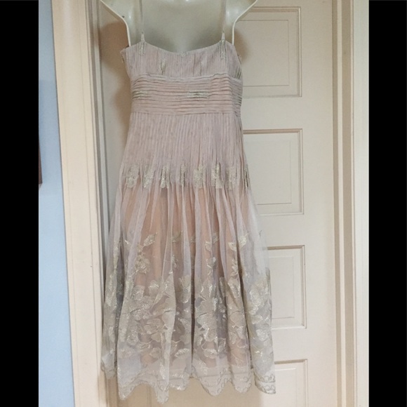 ECI | Dresses | Eci New York Cream Gold Lace Formal Evening Dress ...